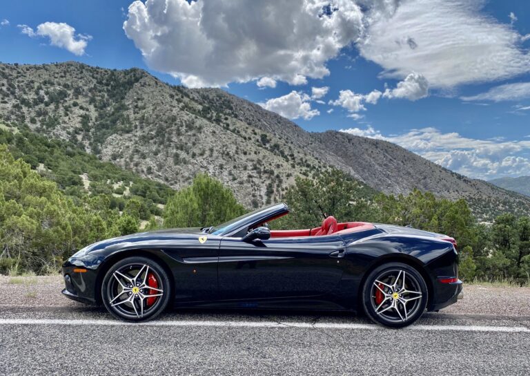 https://jimhaileyclassiccars.com